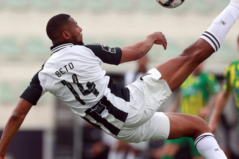 BETO ENTRE OS NOMEADOS PARA O PRÉMIO DO MELHOR JOGADOR DA LIGA ...