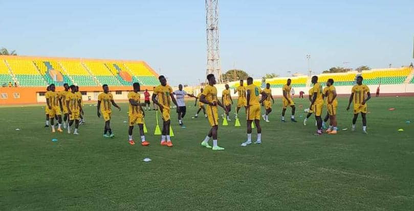 DJURTUS NO ESTÁDIO 24 DE SETEMBRO PARA A 1ª SESSÃO DE TREINOS - FUT 245
